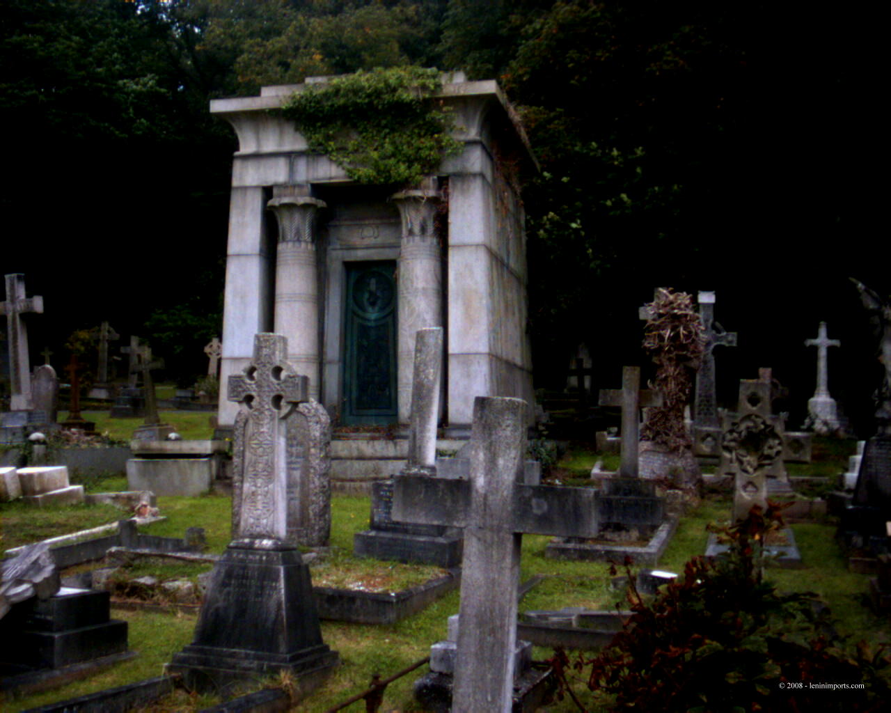 Putney Vale Cemetery - Photos